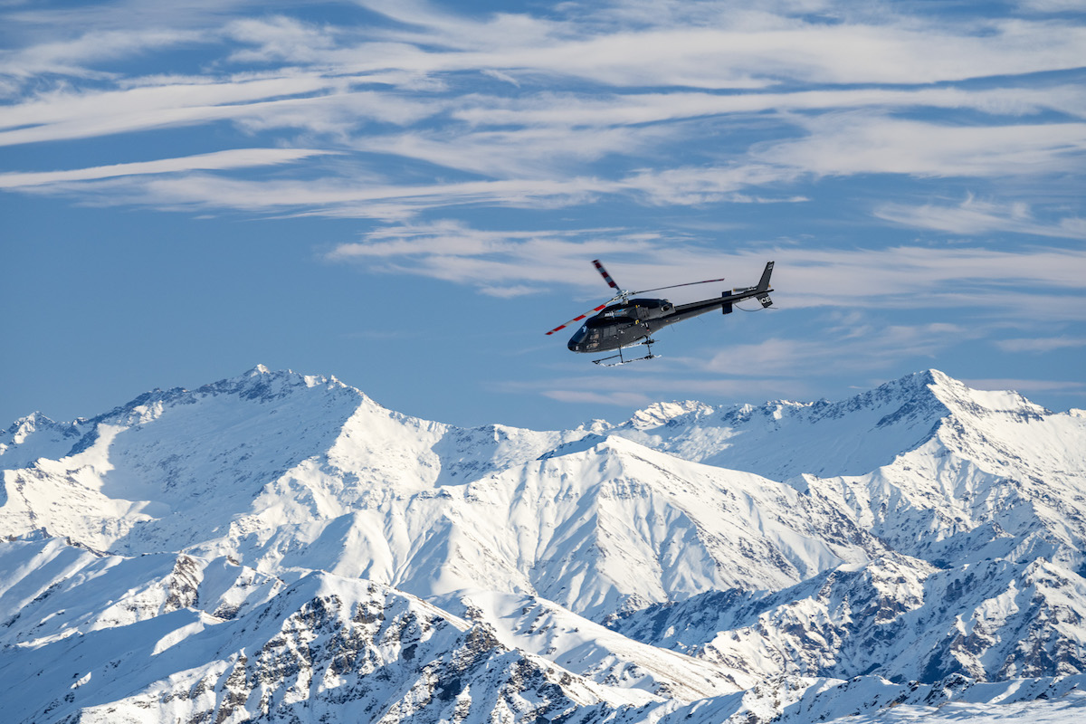 Snow Landing in Queenstown - Snow Landing - Heliworks Queenstown ...