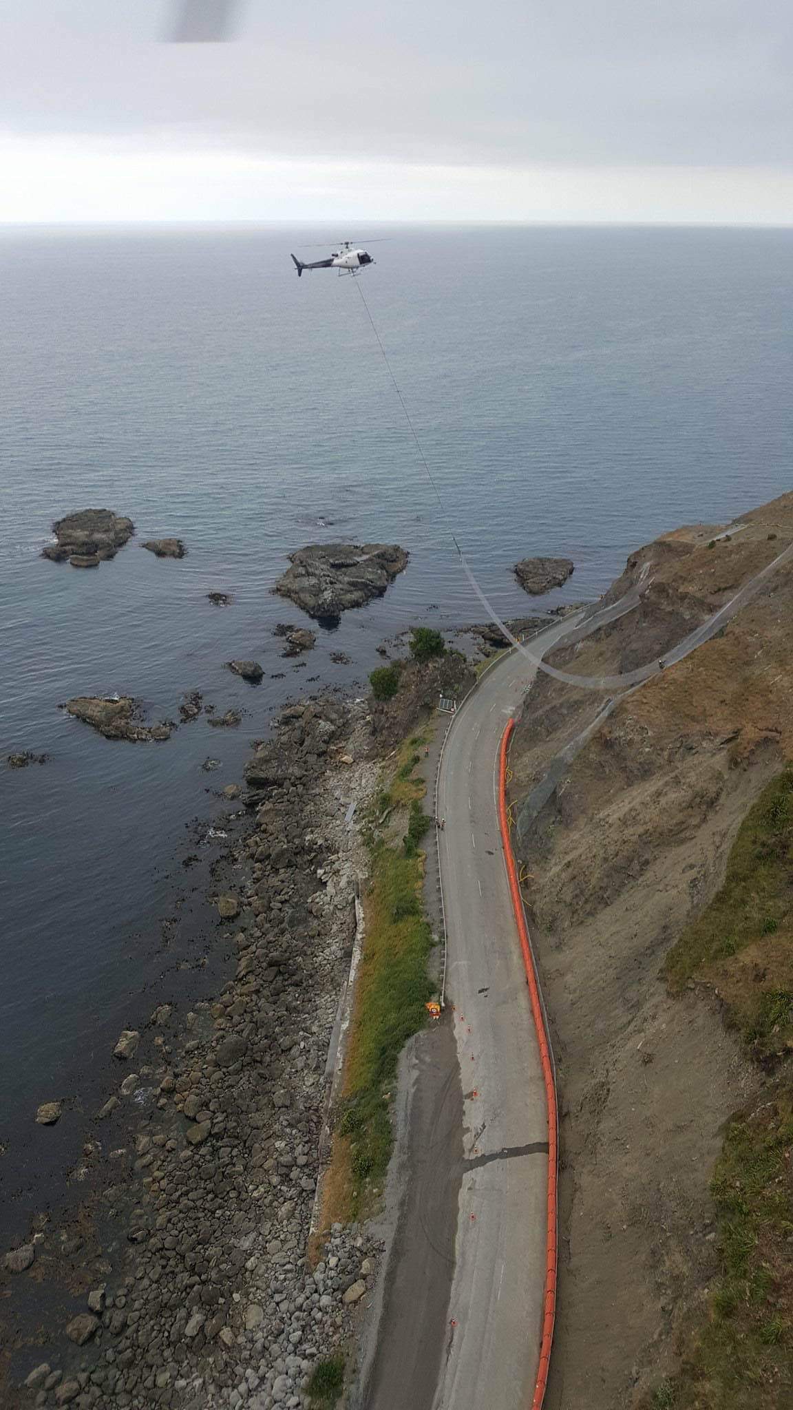 Aerial Sluicing for Road Safety and Community - Heliworks Queenstown ...