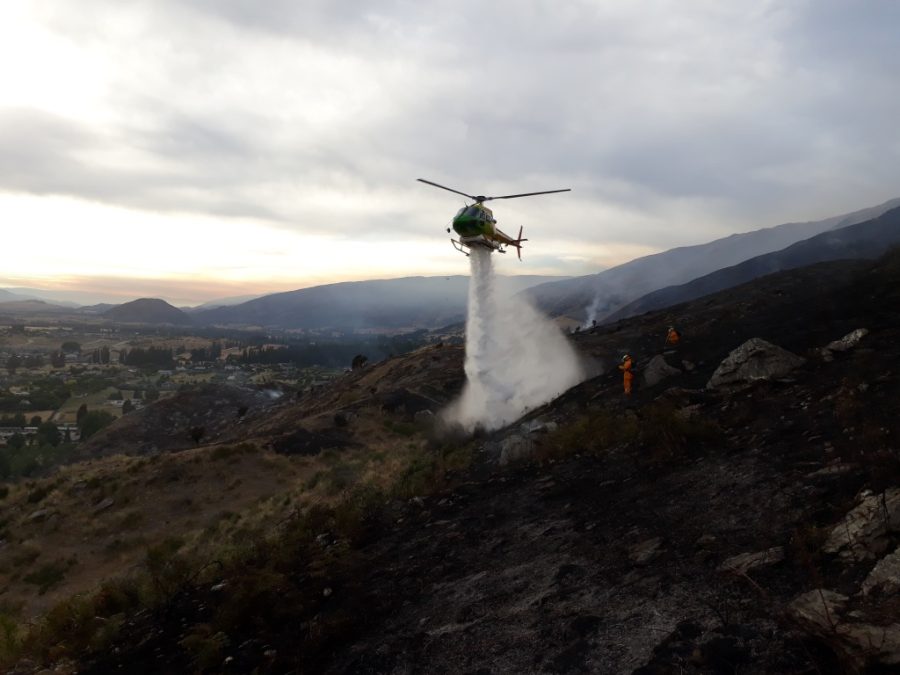 Firefighting: The Role of Helicopters in Safety - Heliworks Queenstown ...